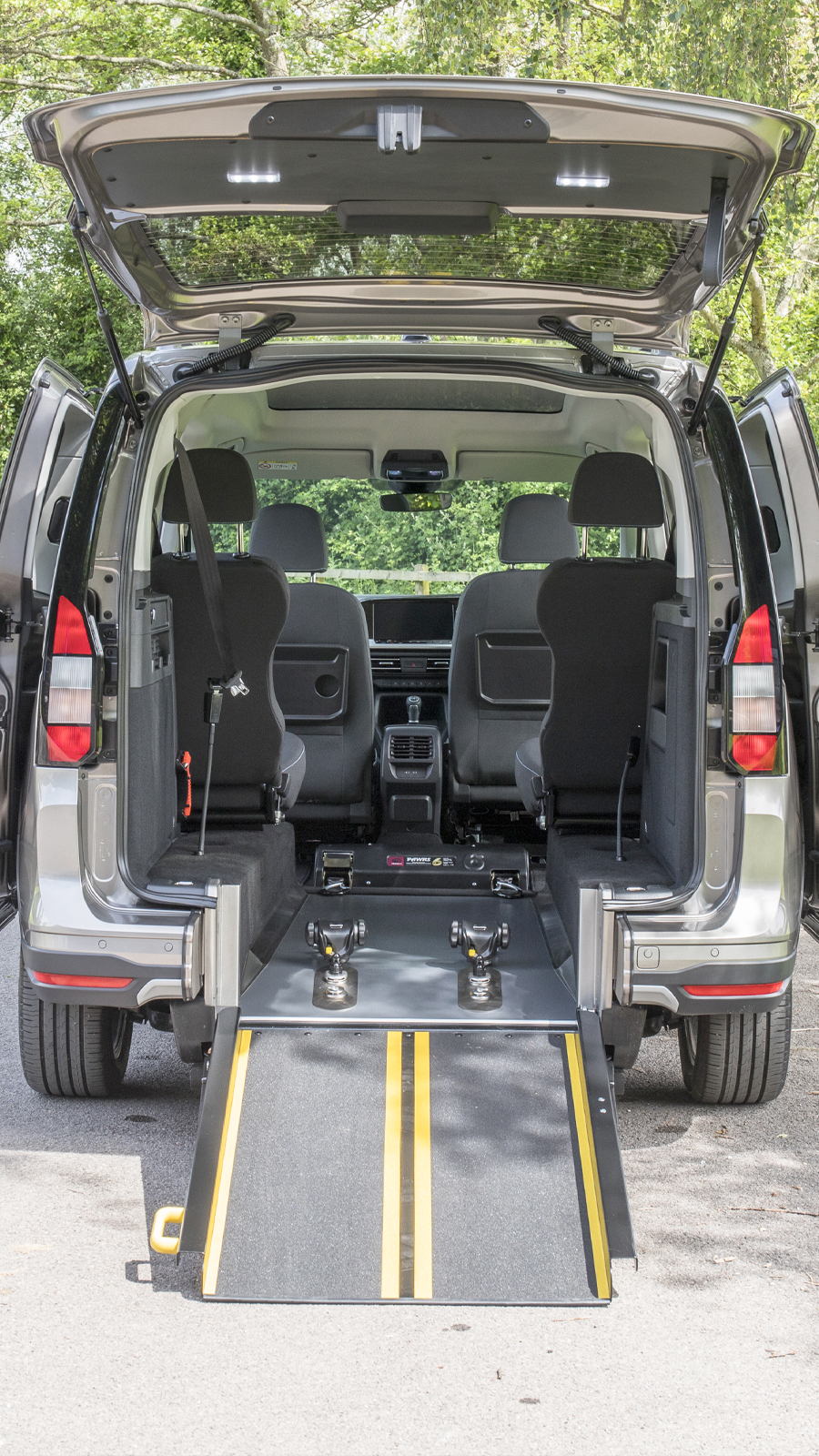 Ford Tourneo Connect Wheelchair Accessible Vehicle (WAV)